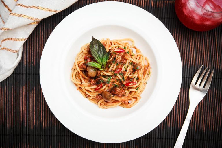 Vietnamese Spaghetti and Meat Sauce Recipe – FOOD is Four Letter Word