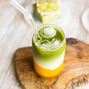 Iced Mango Matcha Latte Recipe – FOOD is Four Letter Word
