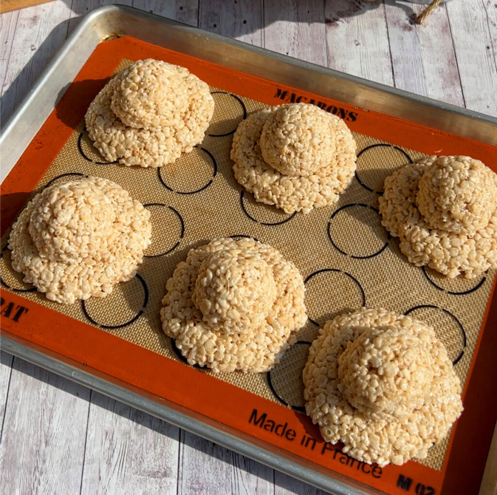 One Piece Straw Hat Rice Krispies Treats Recipe – FOOD is Four Letter Word